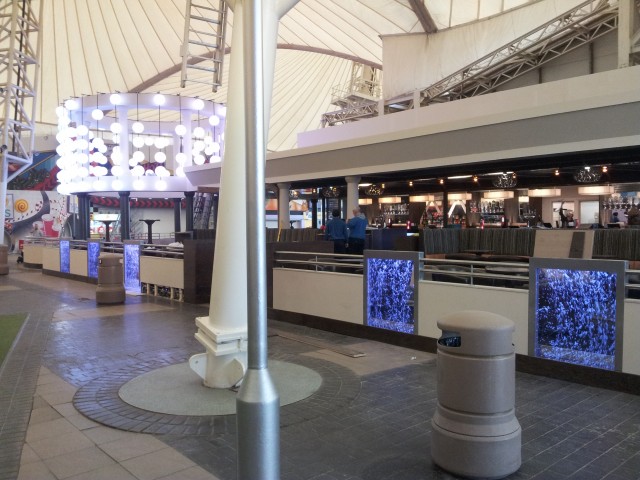 bubble feature butlins | H2O Designs